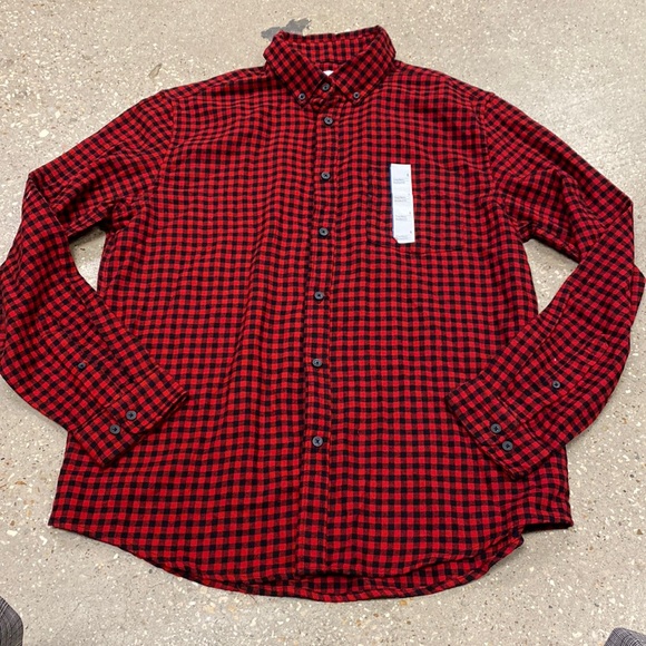 Goodfellow & Co | Shirts | Goodfellow Buttondown Buffalo Plaid Mens ...